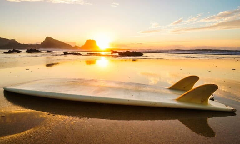 Surfboard Fin Placement