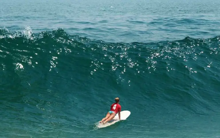 Types of Waves in Surfing - | GetFoamie.com