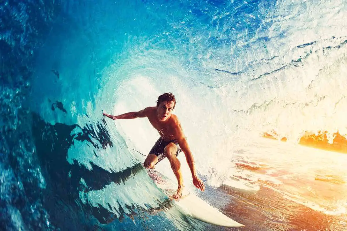 Surfing Tricks: Master the Waves with Expert Techniques