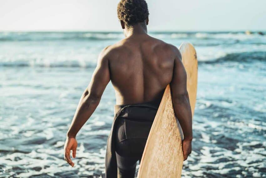 What Muscles Does Surfing Work: A Comprehensive Breakdown